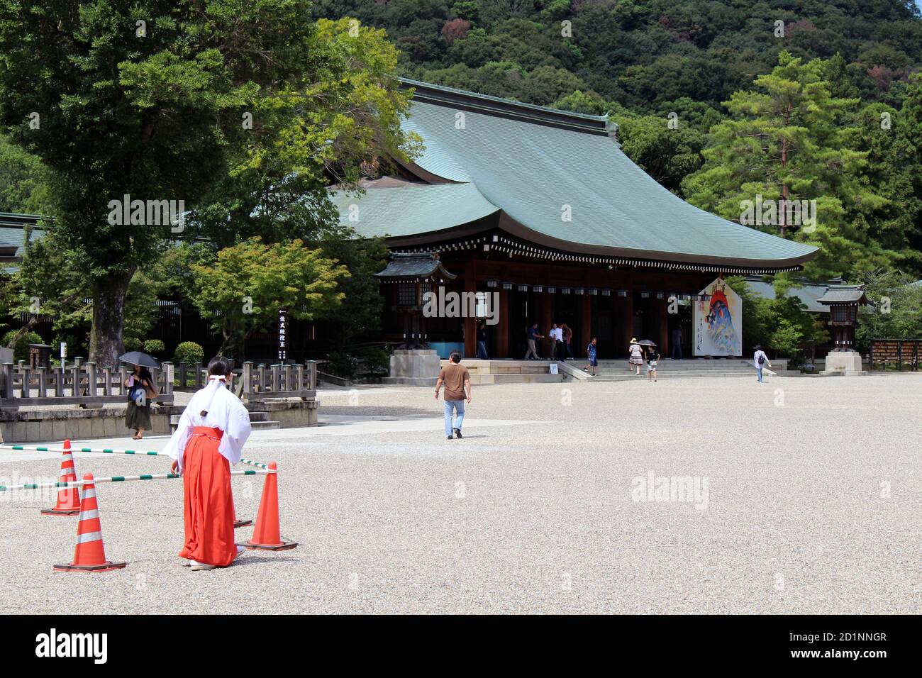 Kashihara shrine hi-res stock photography and images - Alamy