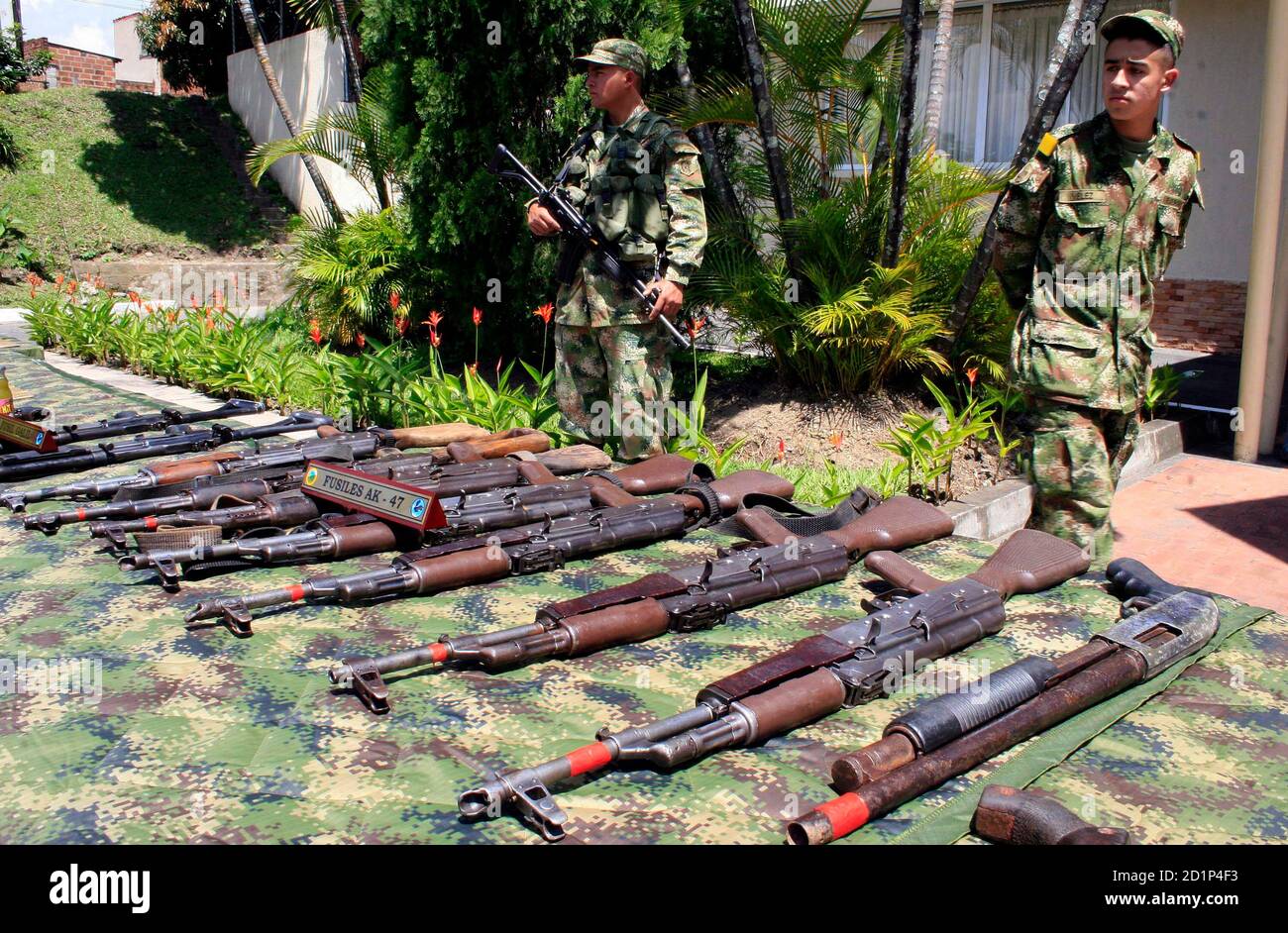 Confiscated rifles hi-res stock photography and images - Alamy