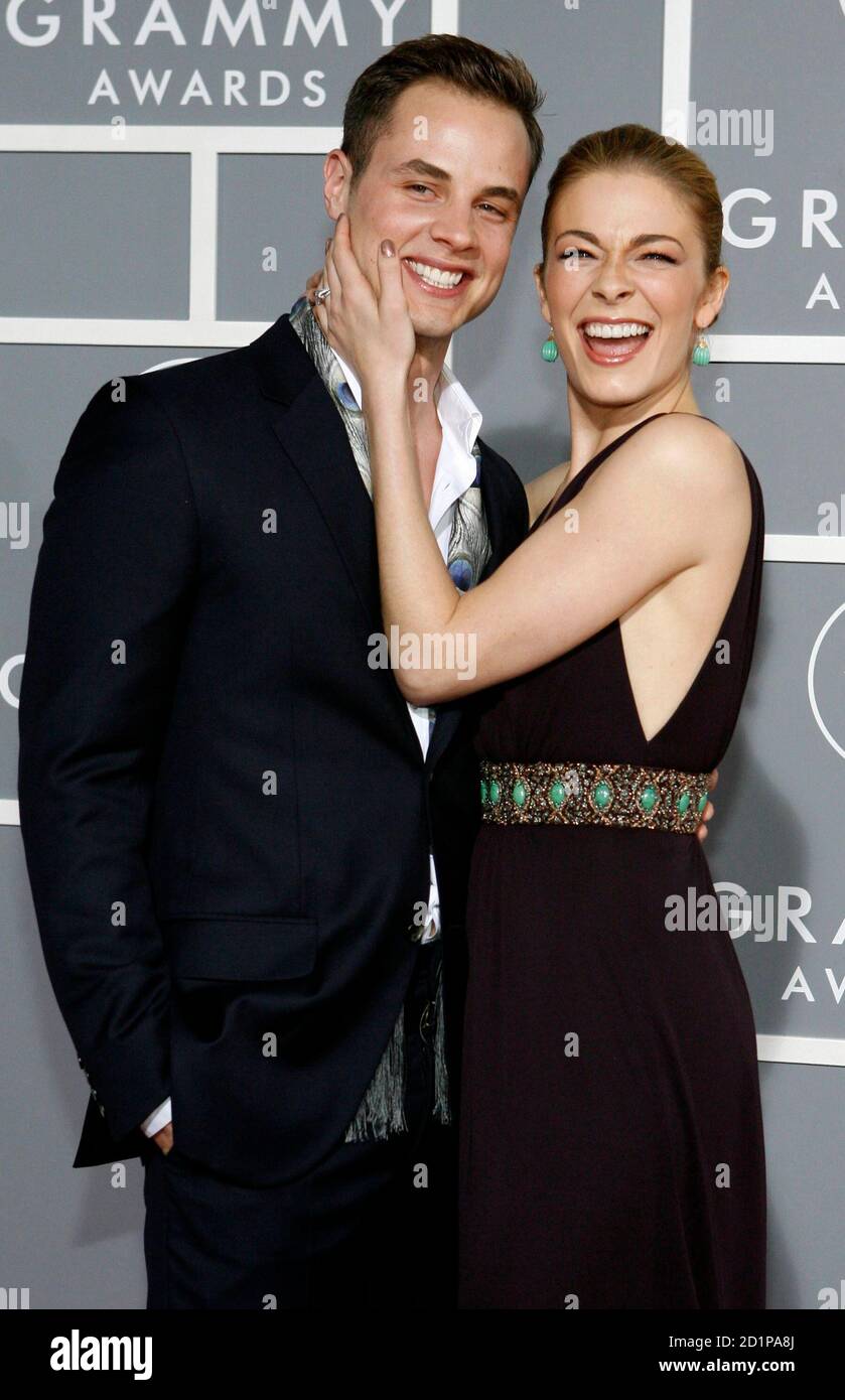 Leann Rimes And Husband Dean Sheremet High Resolution Stock Photography and Images - Alamy