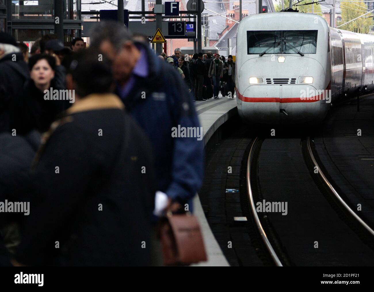 Deutschebahn ice hi-res stock photography and images - Alamy