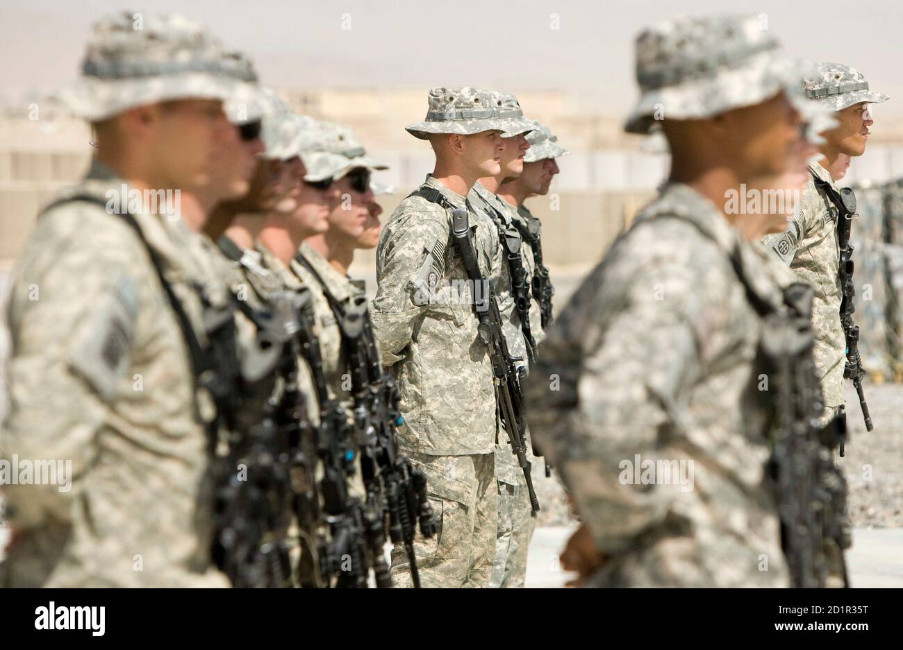 82nd airborne division special troops battalion hi-res stock ...