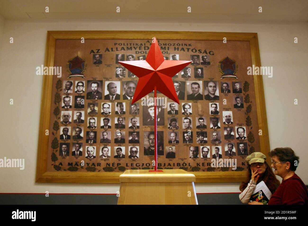 Arrow cross party hungary hi-res stock photography and images - Alamy