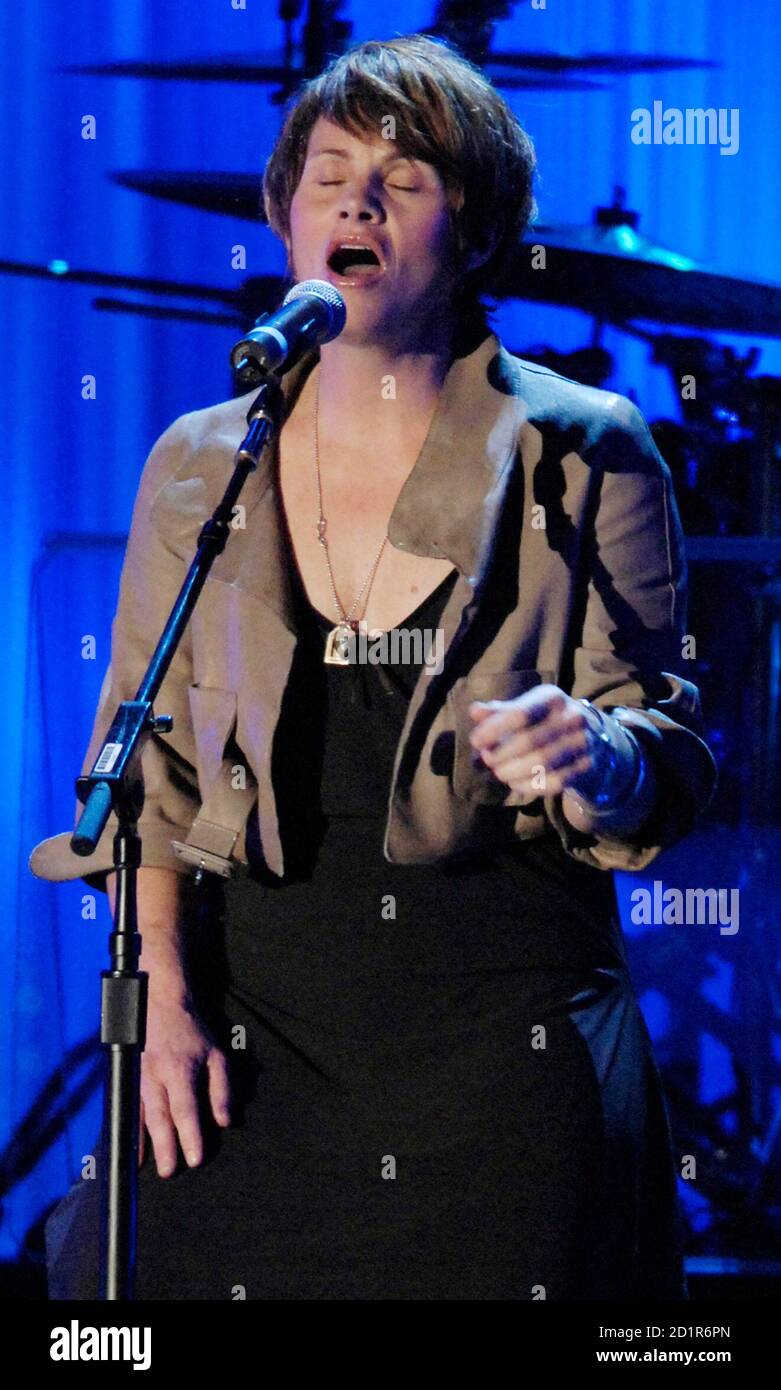 2007 musicares person of the year hi-res stock photography and images ...