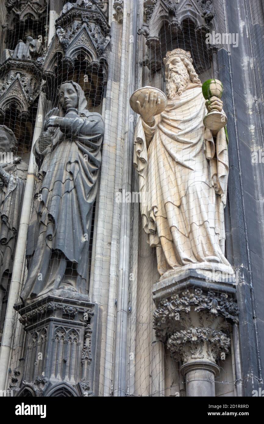 Cologne Germany Sculpture High Resolution Stock Photography and Images ...