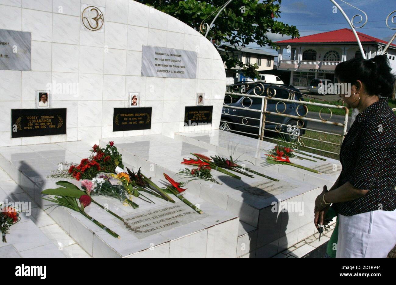 15 opponents bouterse hi-res stock photography and images - Alamy