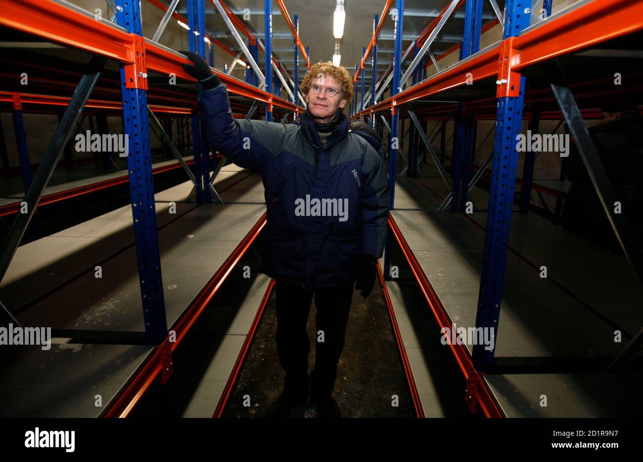 Seed storage vault hi-res stock photography and images - Alamy