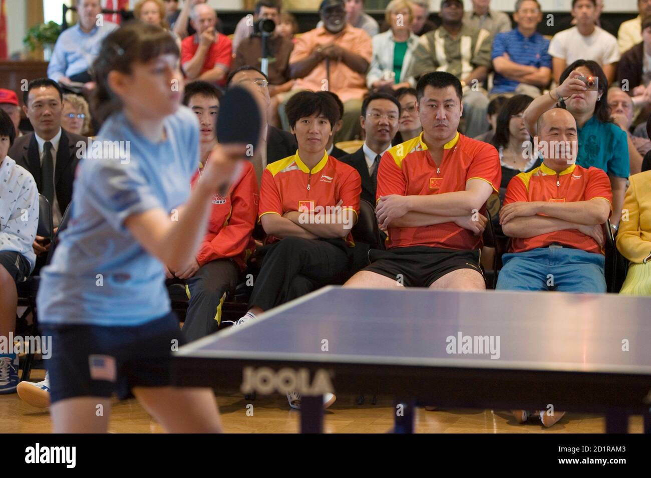 1971 american ping pong team hi-res stock photography and images - Alamy