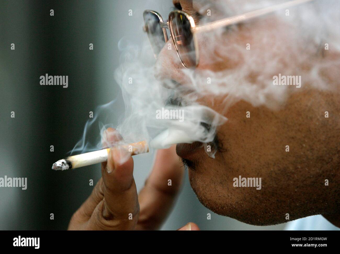 Tobacco diseases hi-res stock photography and images - Alamy