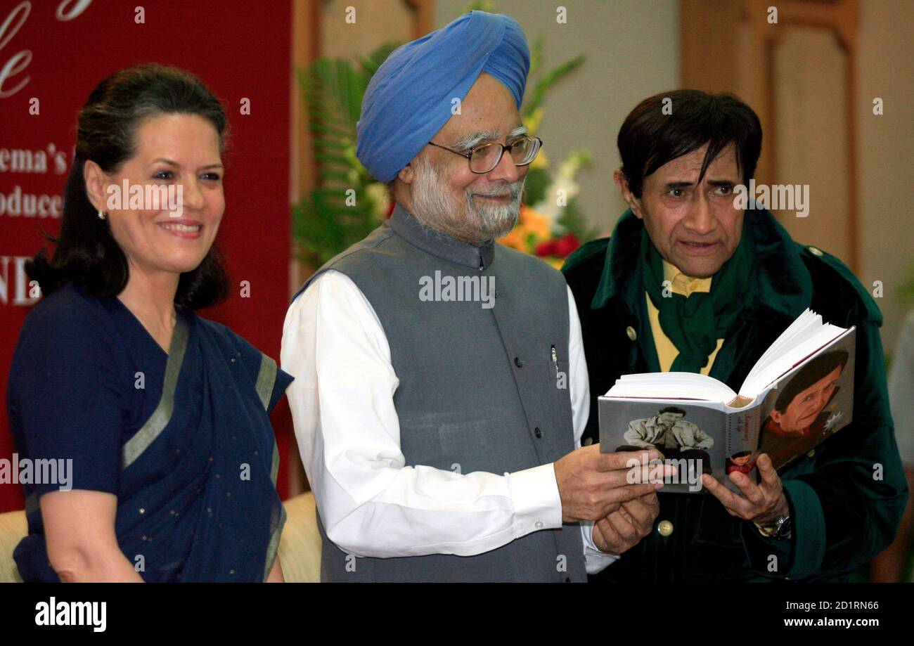 Actor dev anand hi-res stock photography and images - Alamy