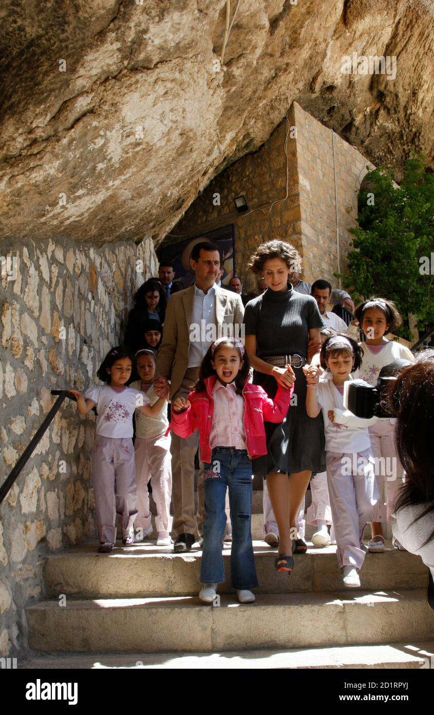 President syria al assad wife asma hi-res stock photography and images ...