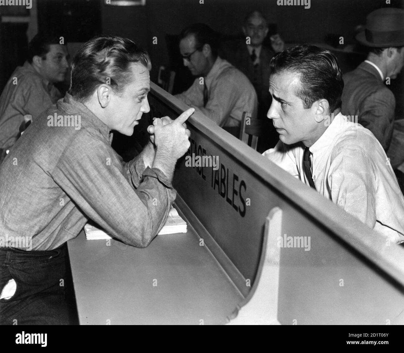 JAMES CAGNEY and HUMPHREY BOGART in ANGELS WITH DIRTY FACES 1938 director MICHAEL CURTIZ Warner ...