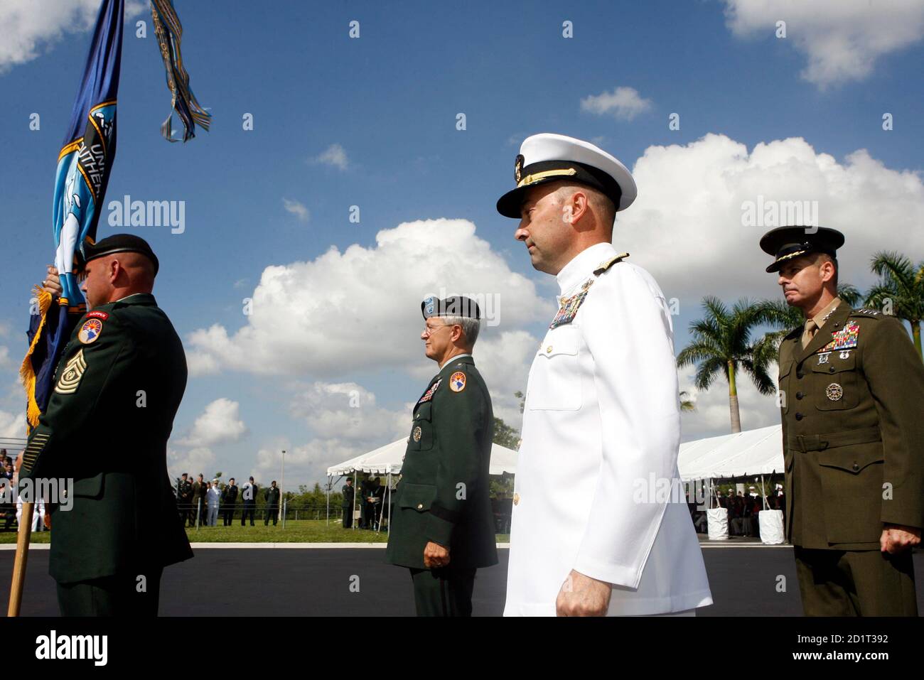 Navy admiral james stavridis hi-res stock photography and images - Alamy