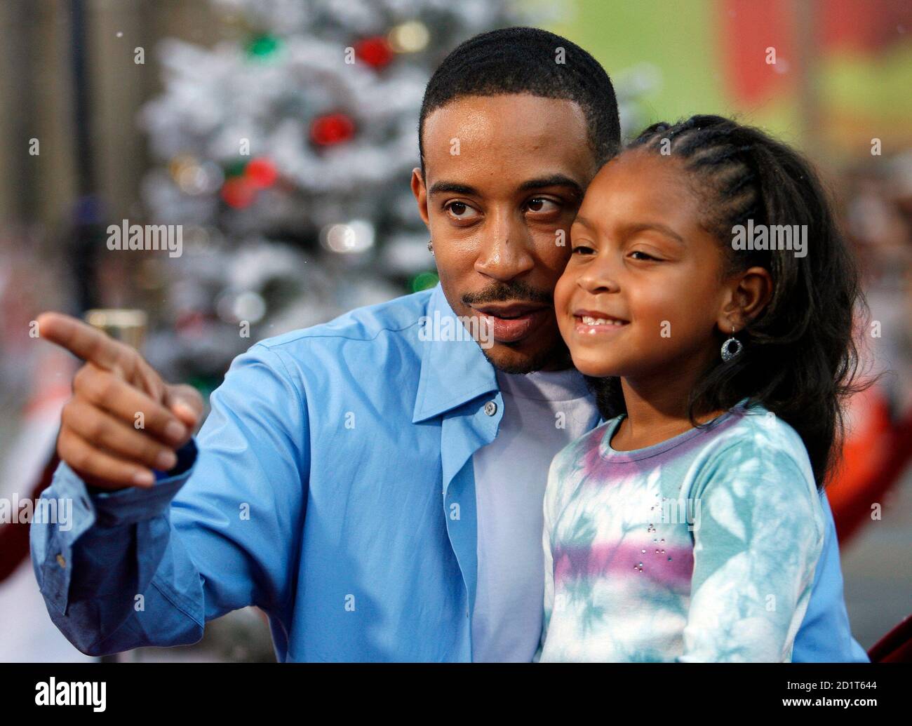 Ludacris and daughter karma bridges hi-res stock photography and images ...