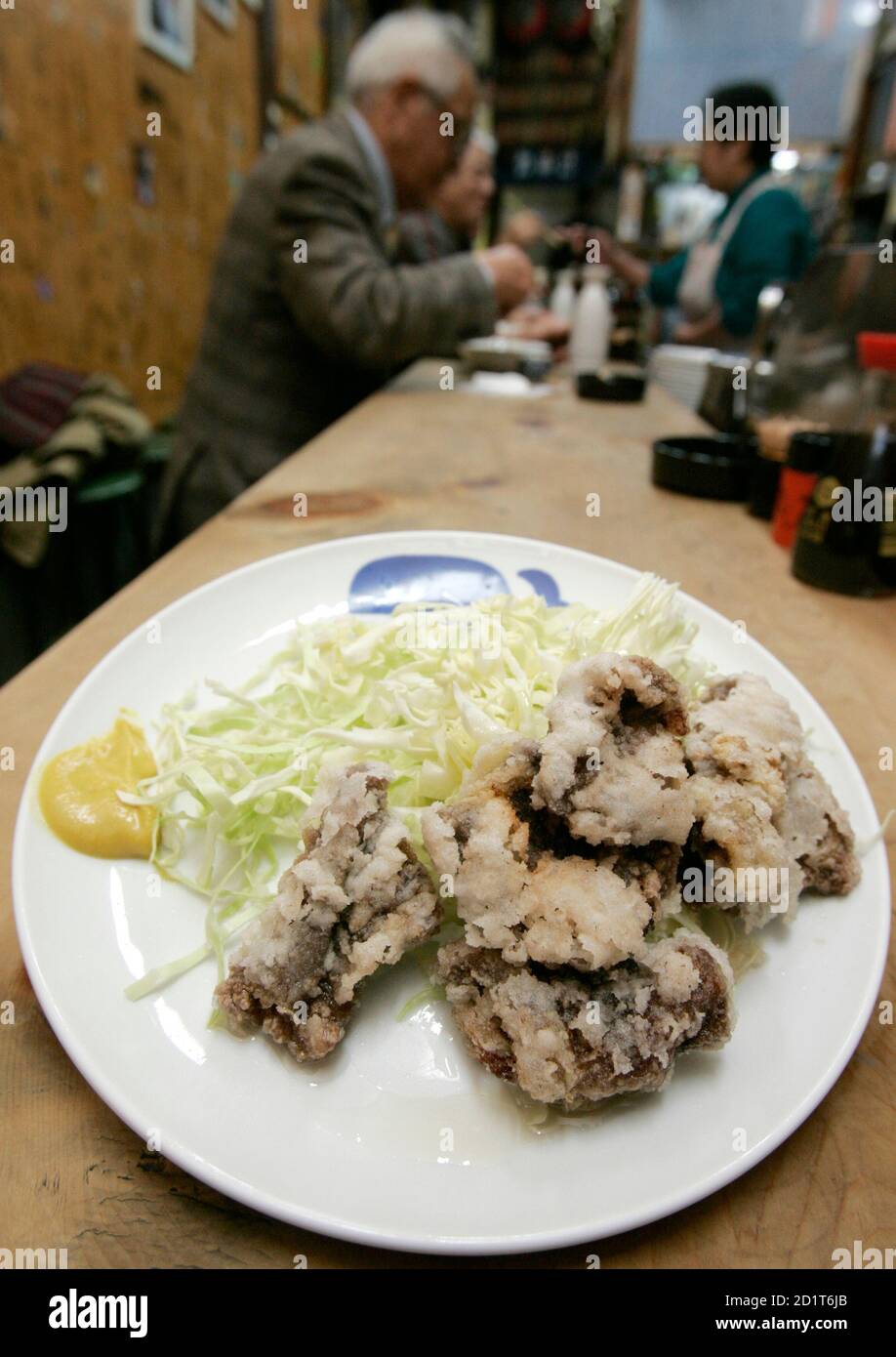 Whale dish hi-res stock photography and images - Alamy