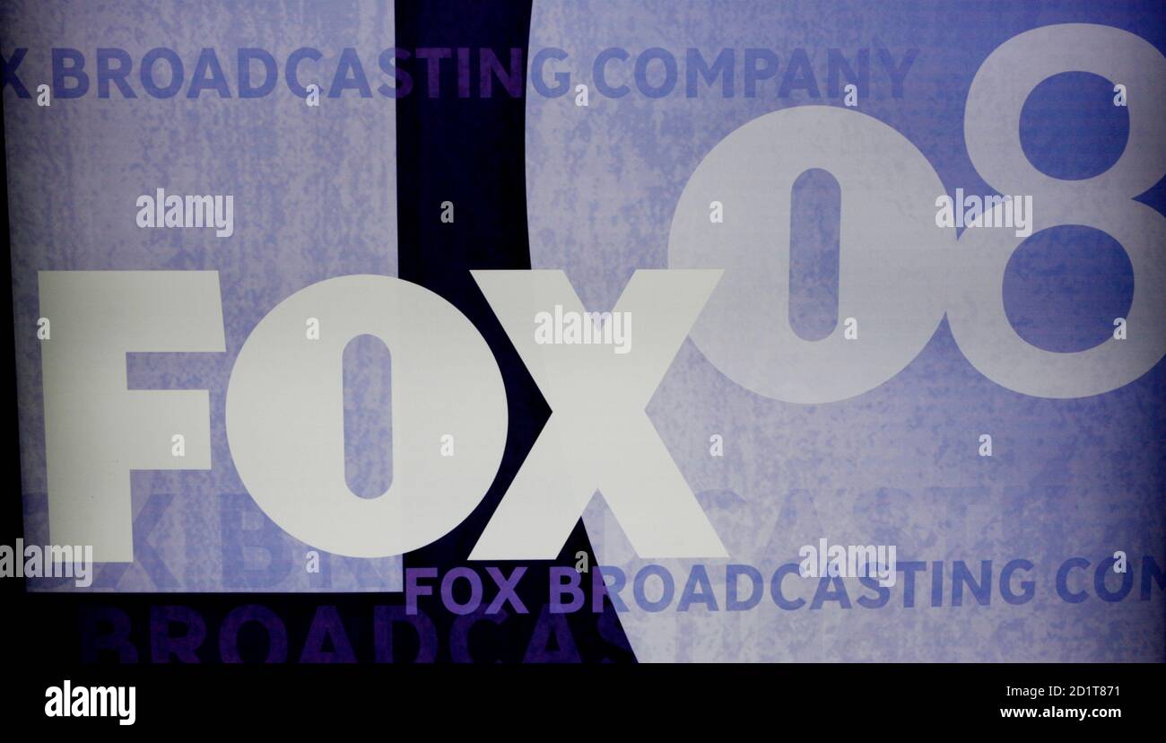 Fox tv logo hi-res stock photography and images - Alamy