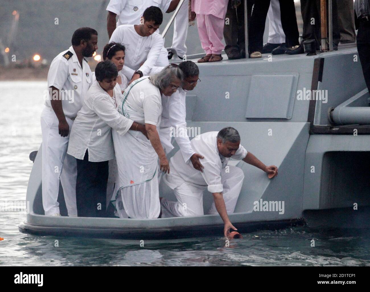 Mahatma gandhi south africa hi-res stock photography and images - Alamy