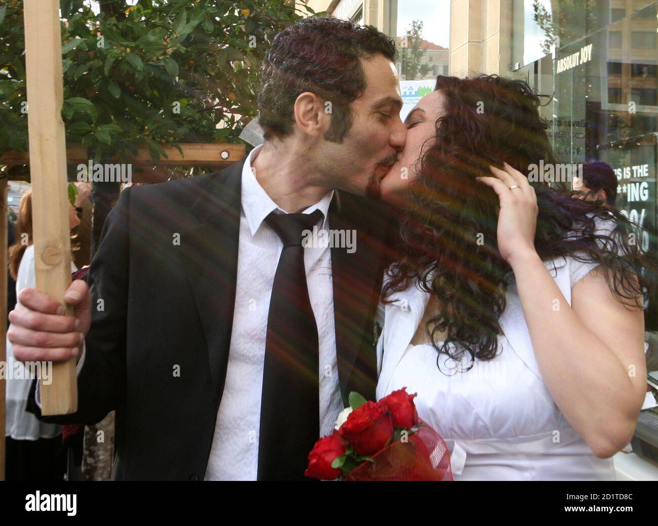 Beirut lebanon bride hi-res stock photography and images - Alamy