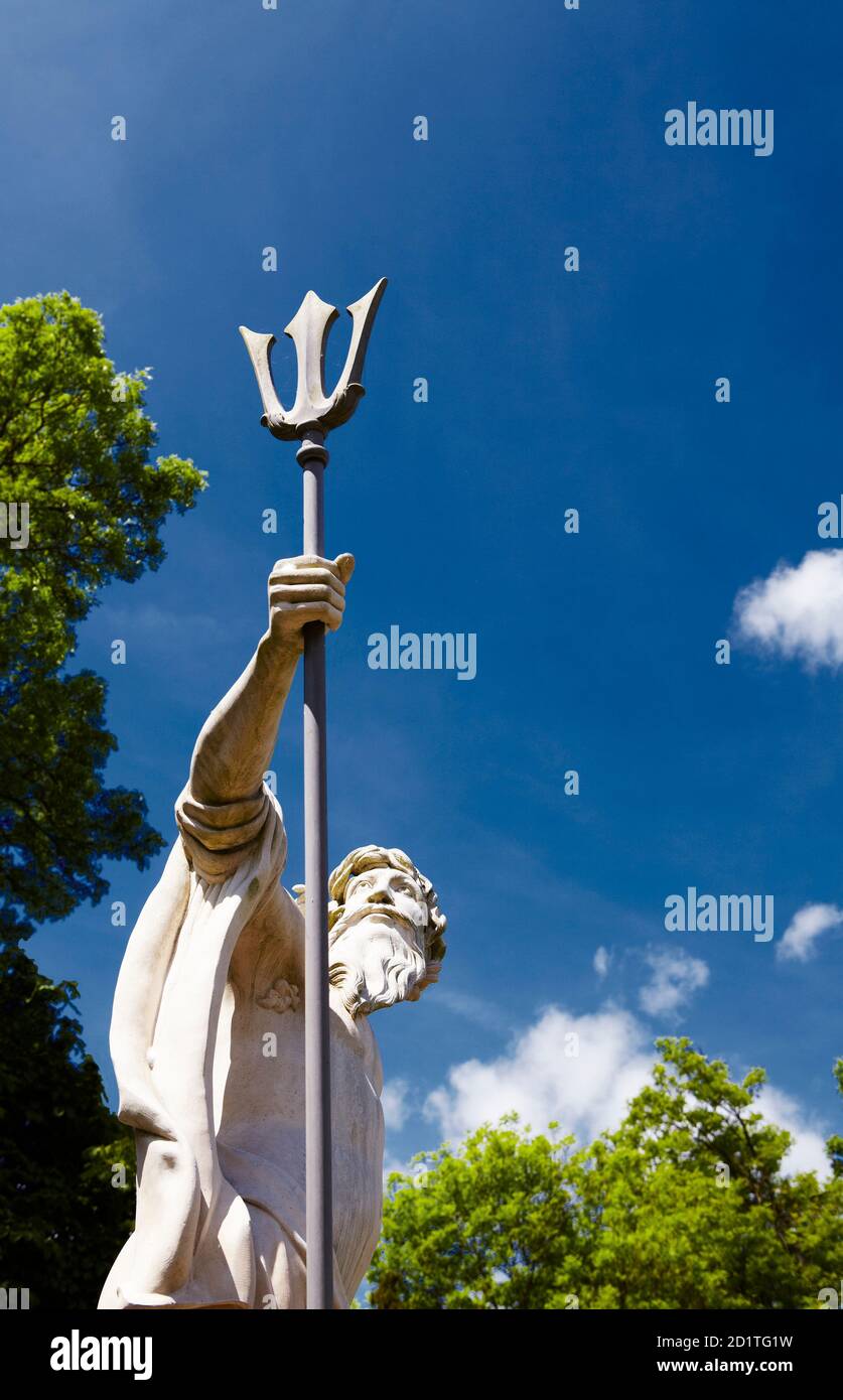 Trident house hi-res stock photography and images - Alamy