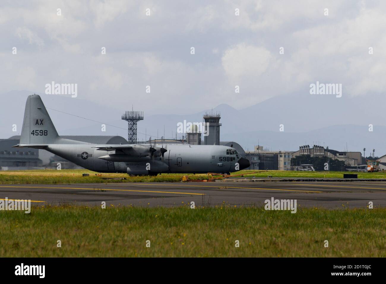 Vr 53 hi-res stock photography and images - Alamy