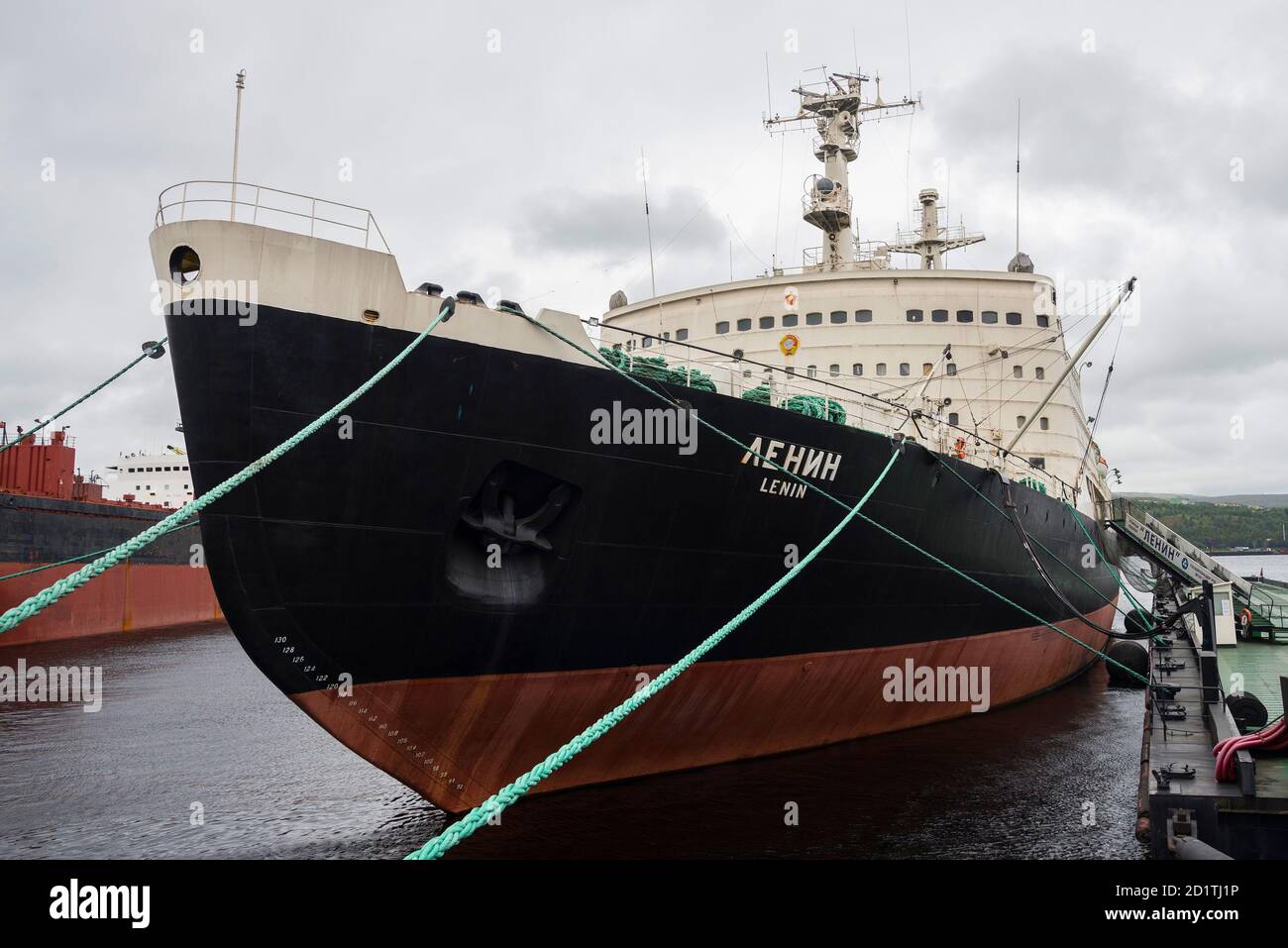 Lenin atomic ice breaker hi-res stock photography and images - Alamy