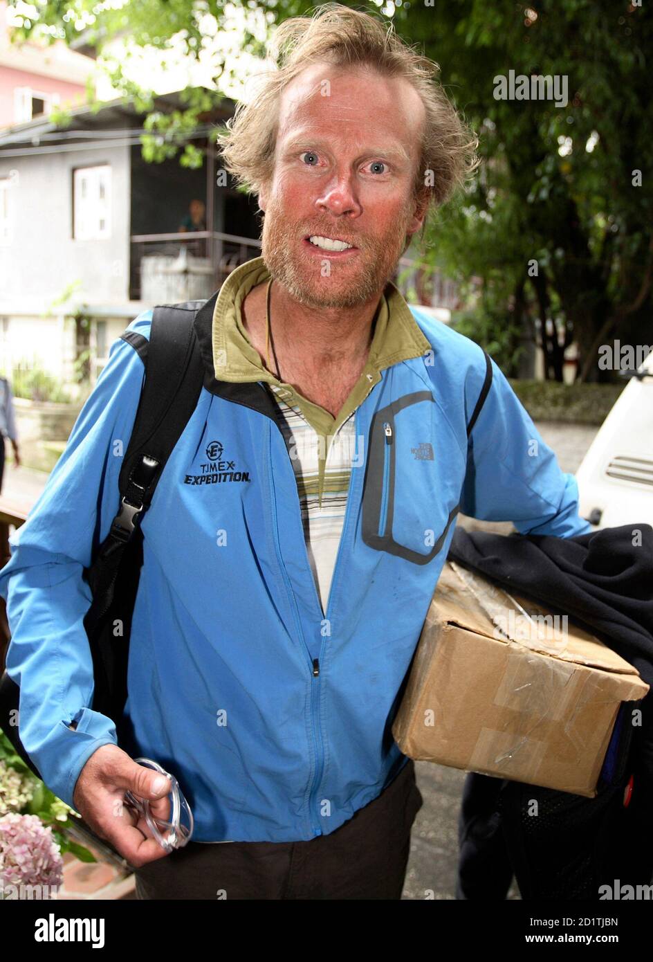 George mallory everest 1924 hi-res stock photography and images - Alamy