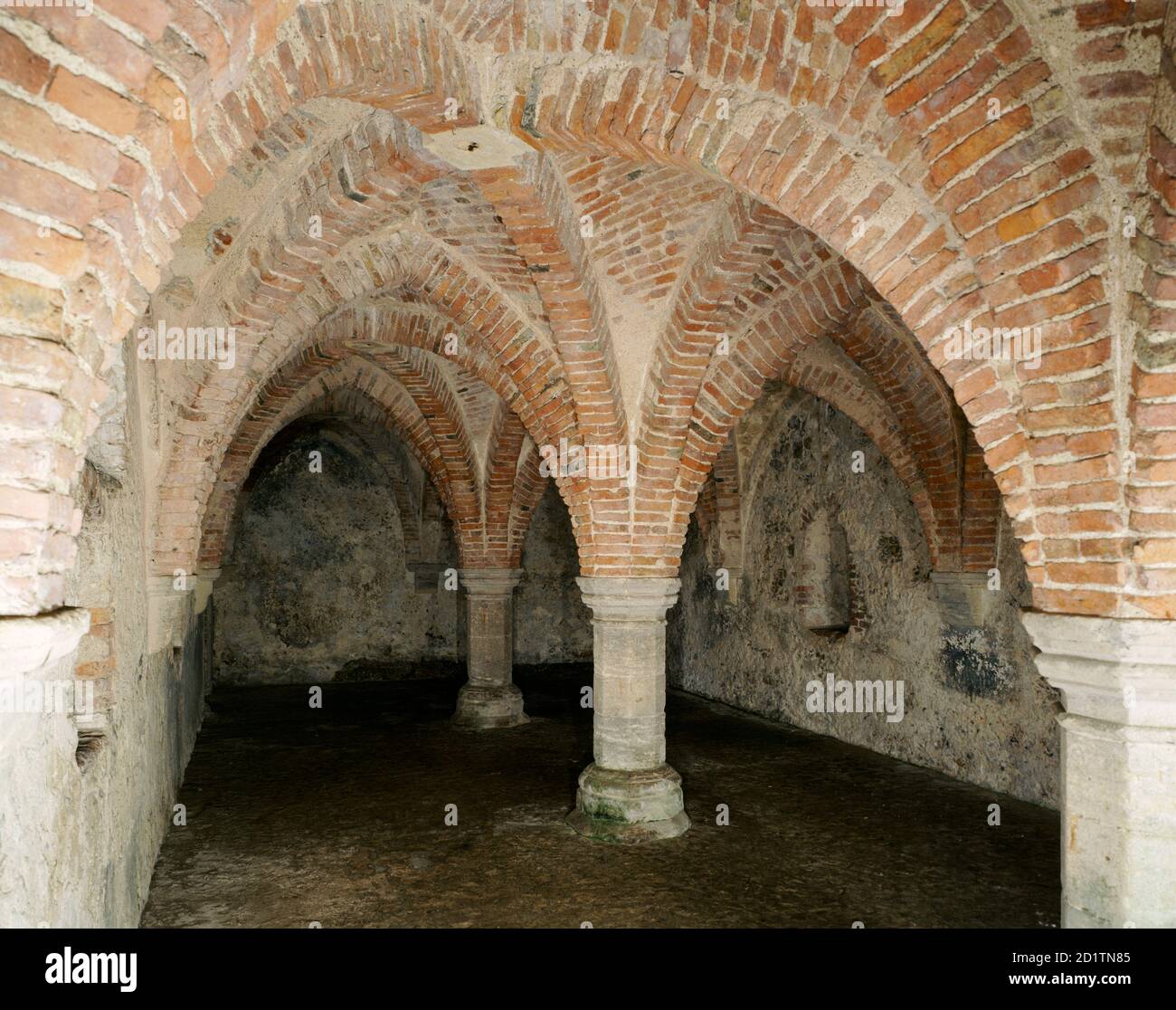 Rib vaulted ceiling hi-res stock photography and images - Alamy