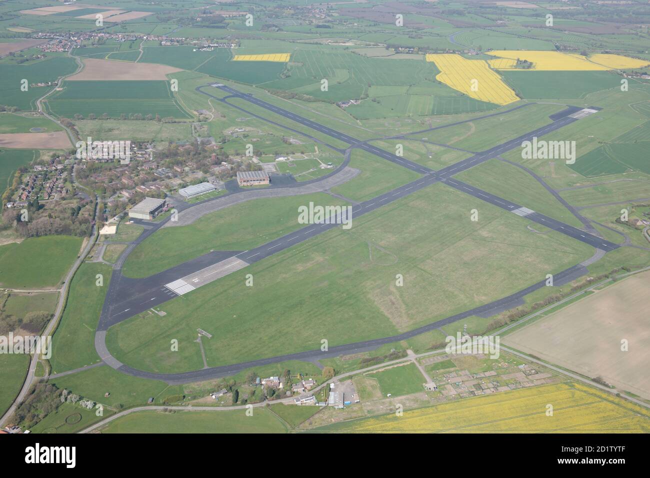 Church fenton hi-res stock photography and images - Alamy