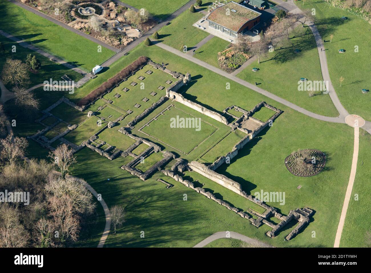 Lesnes abbey hi-res stock photography and images - Alamy
