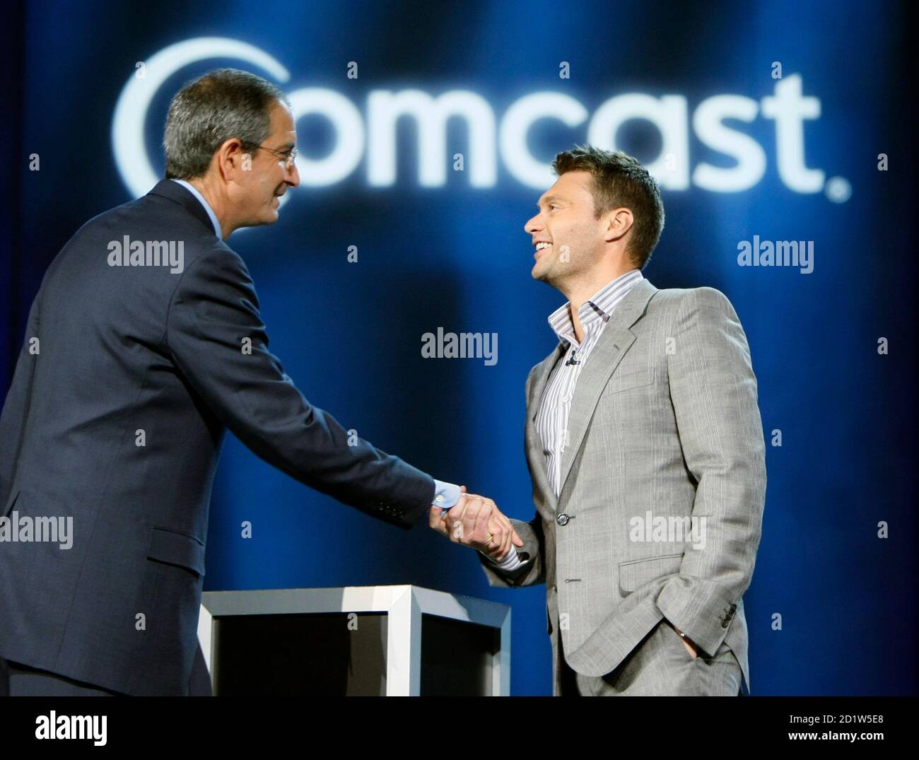 Ryan Seacrest Show High Resolution Stock Photography and Images - Alamy