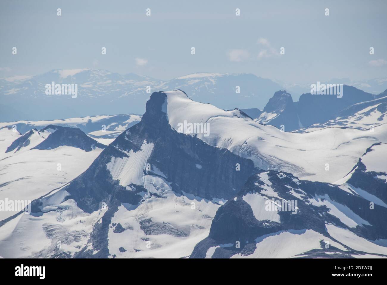 Jotunheim hi-res stock photography and images - Alamy