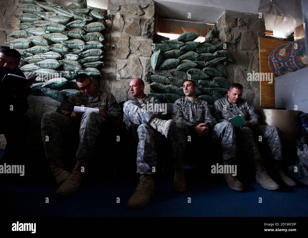 U s army soldiers sergeant kelly hi-res stock photography and images ...