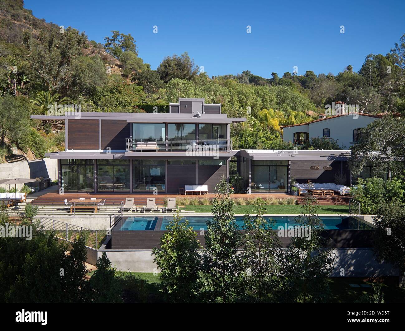 Exterior view of the Will Arnett Residence, Beverly Hills, California ...