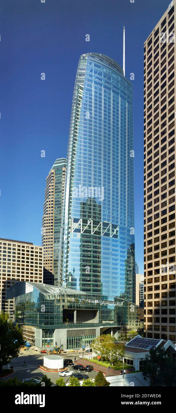 Glass facade of the Wilshire Grand Center, a 1,100 feet, 73-story ...