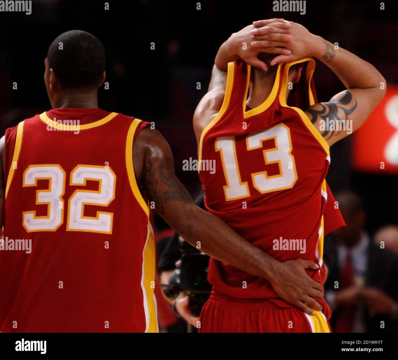 Number 4 basketball player hi-res stock photography and images - Alamy