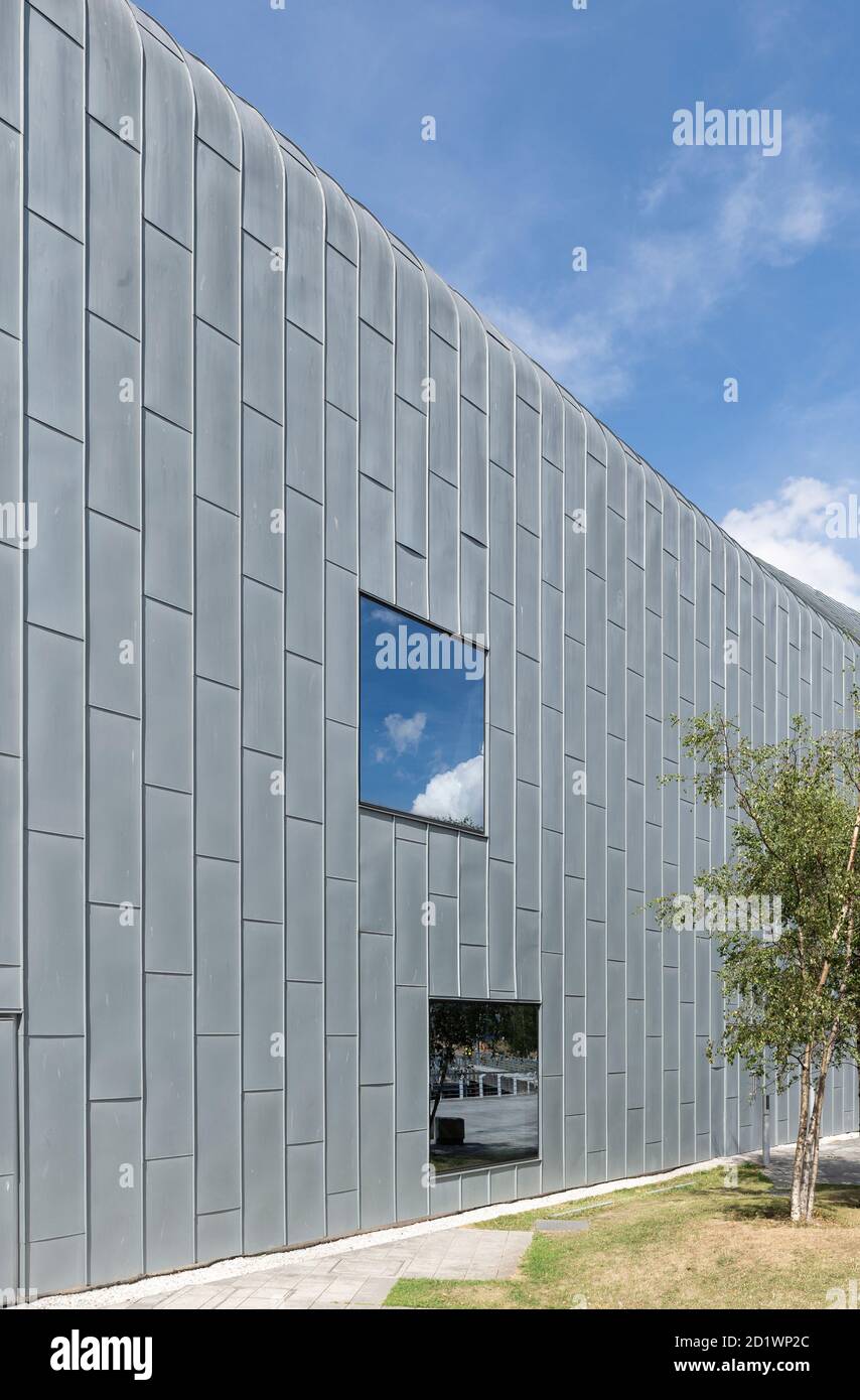 Zinc slab hi-res stock photography and images - Alamy