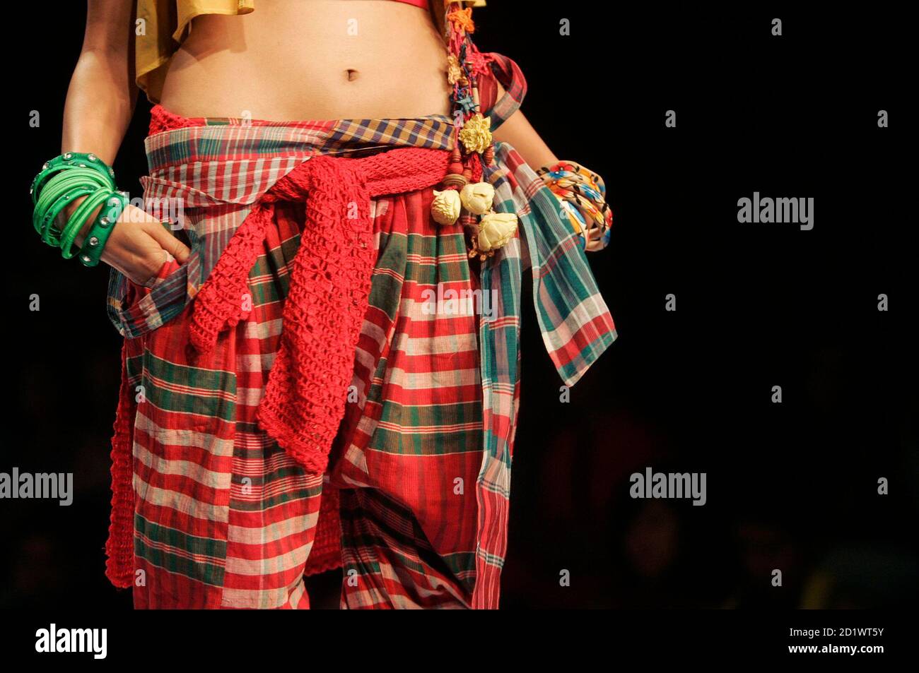 Bangladeshi model hi-res stock photography and images - Alamy