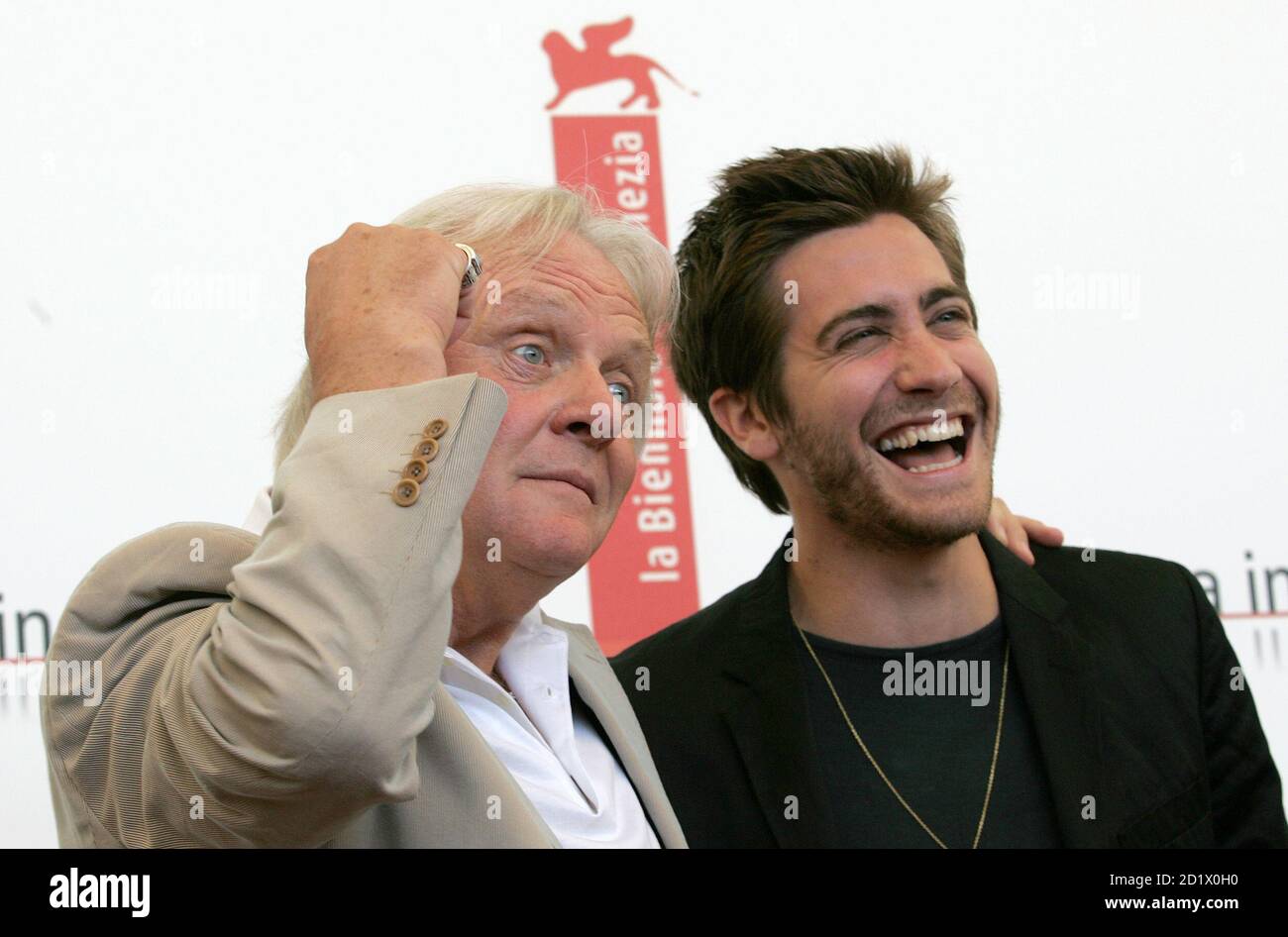 John hopkins actor hi-res stock photography and images - Alamy