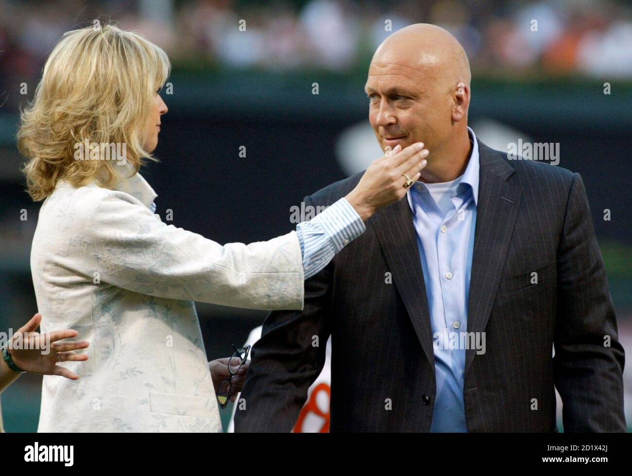 Kelly ripken and cal ripken hi-res stock photography and images - Alamy