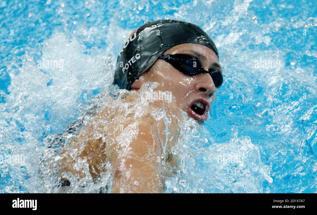 Potec swimming hi-res stock photography and images - Alamy