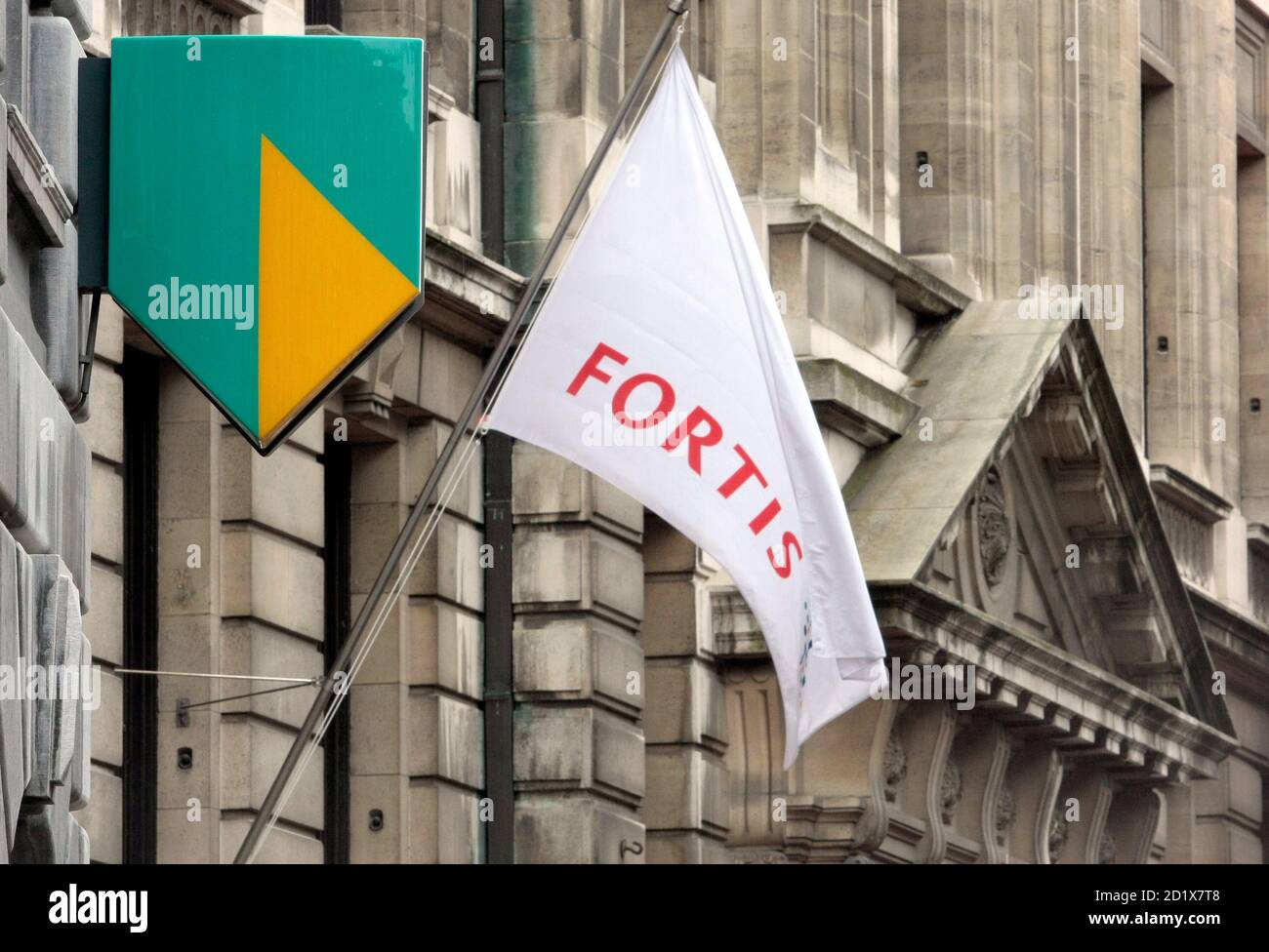 Logo fortis hi-res stock photography and images - Alamy