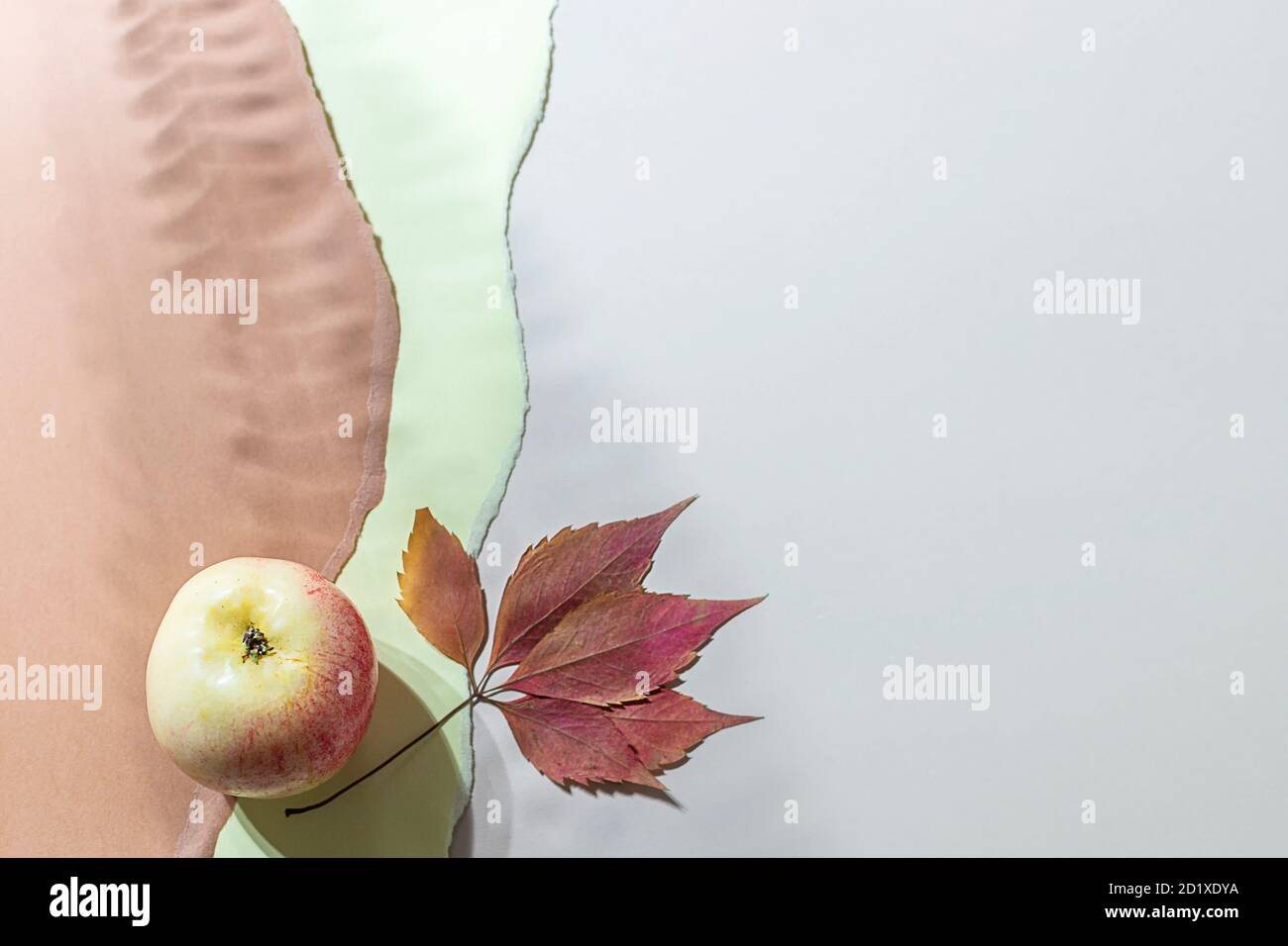 Rip apple hi-res stock photography and images - Alamy