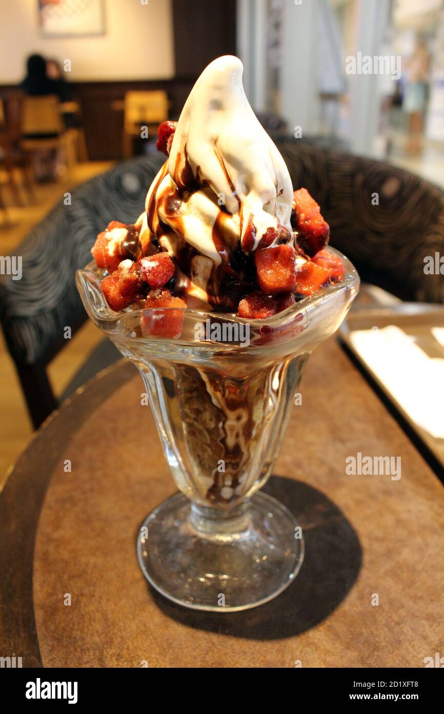 Japanese Ice Cream Sundae