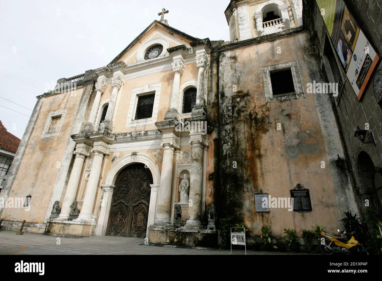 Life in intramuros manila hi-res stock photography and images - Alamy