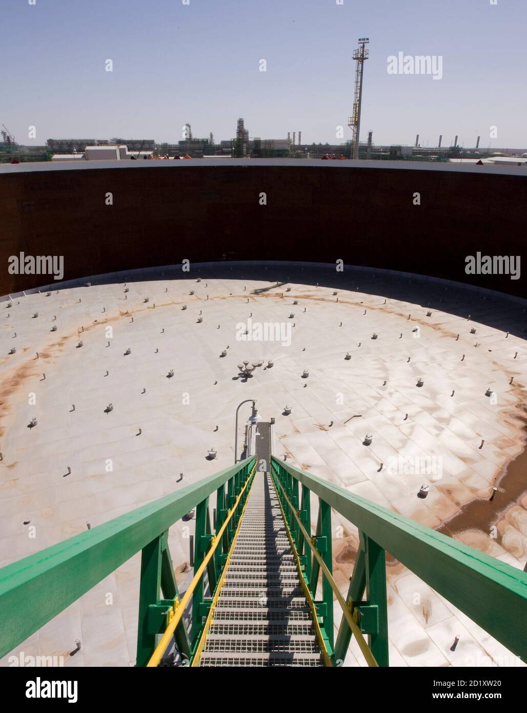 Kashagan offshore oil field hi-res stock photography and images - Alamy