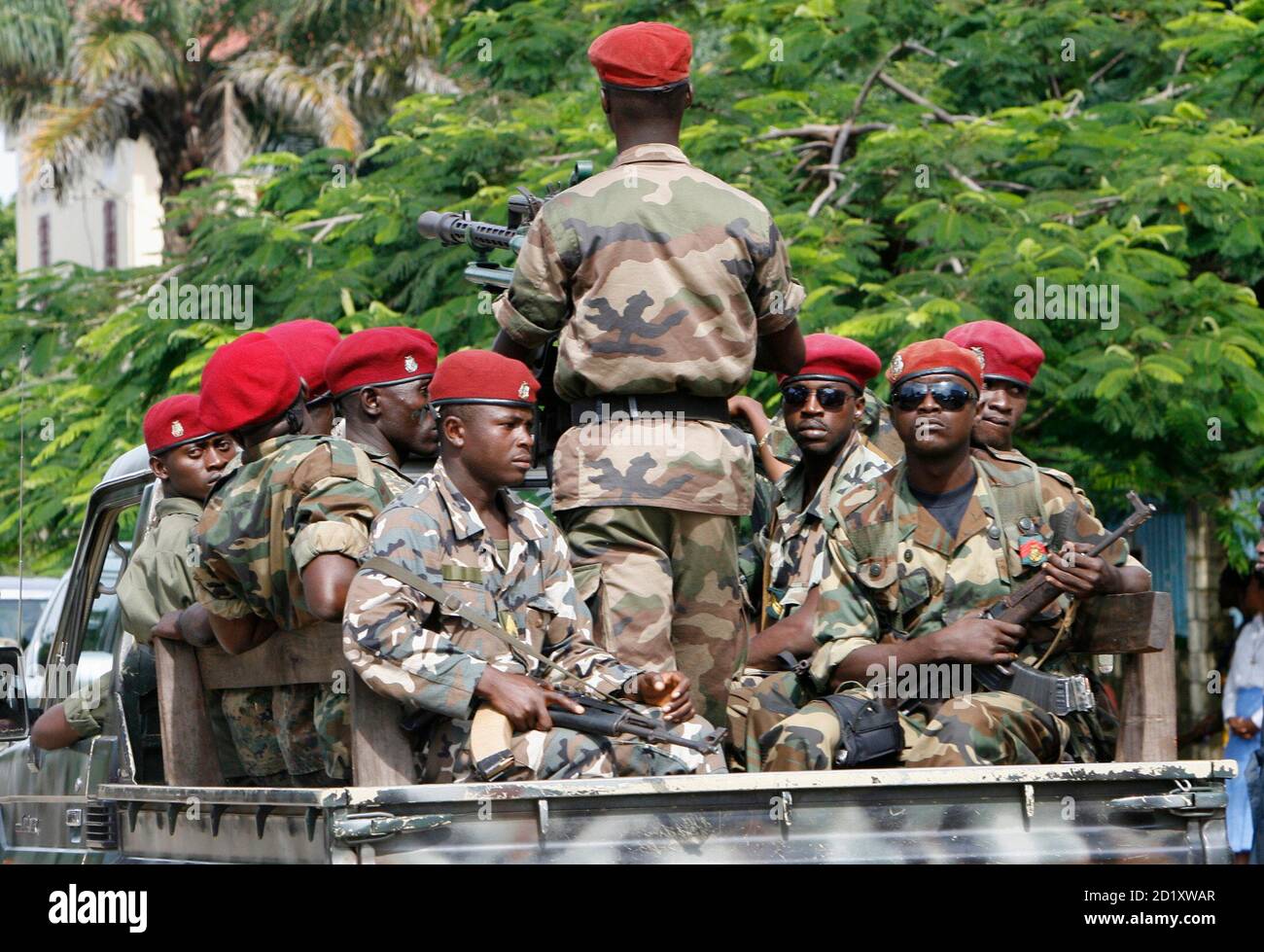 Guinea independence hi-res stock photography and images - Alamy