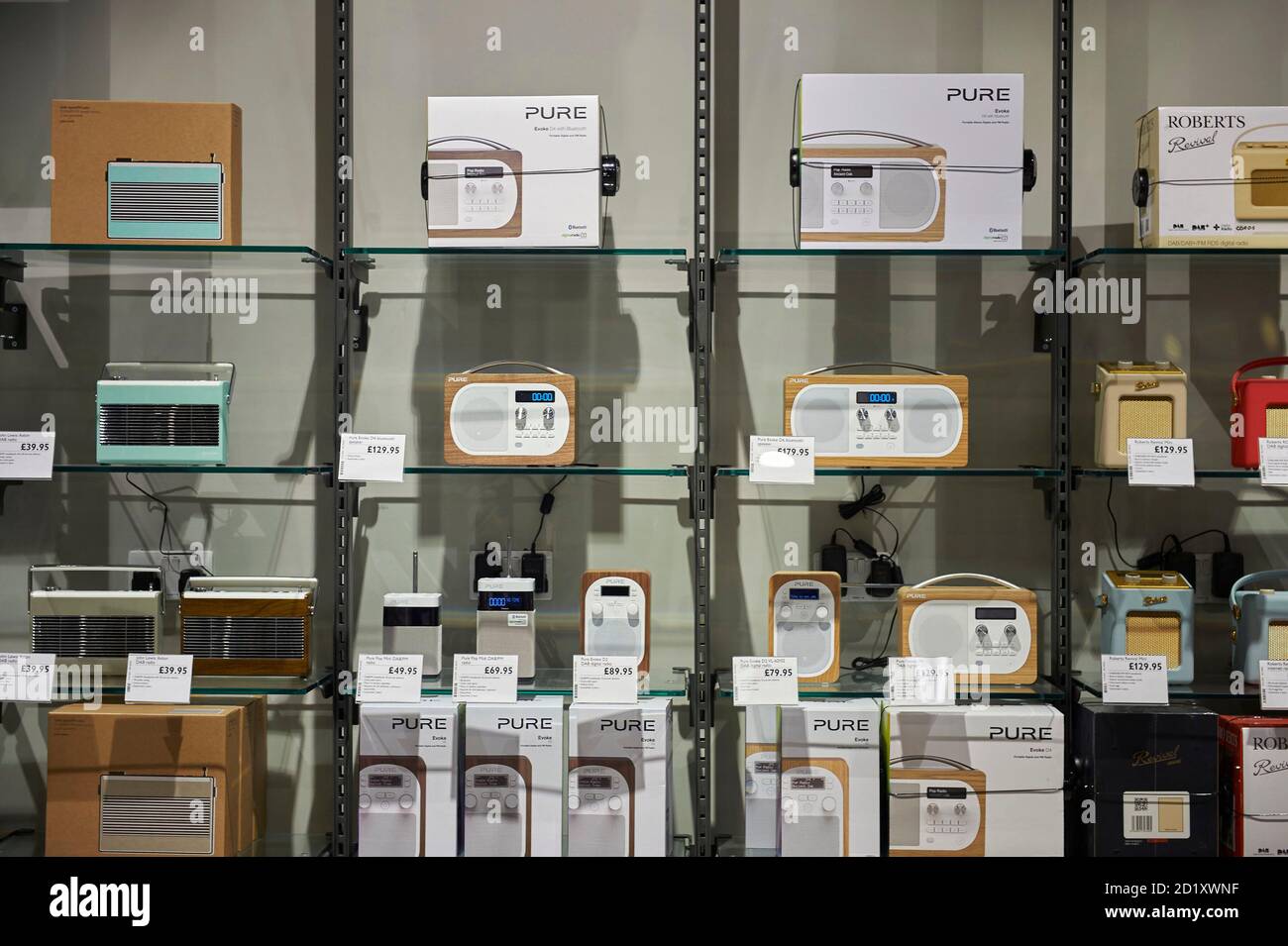 Electrical retail hi-res stock photography and images - Alamy