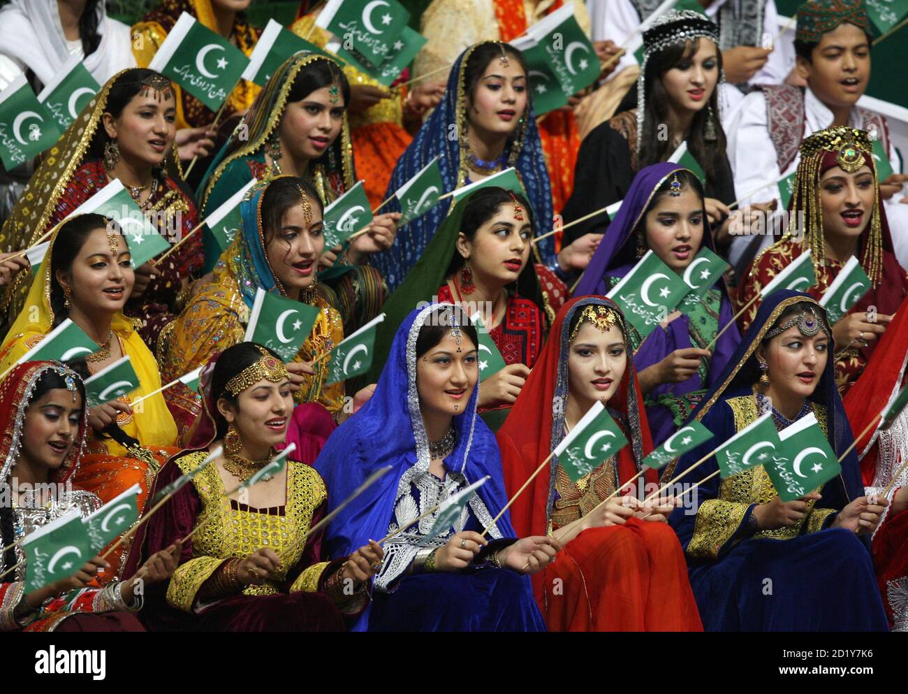 Pakistans national flags hi-res stock photography and images - Alamy