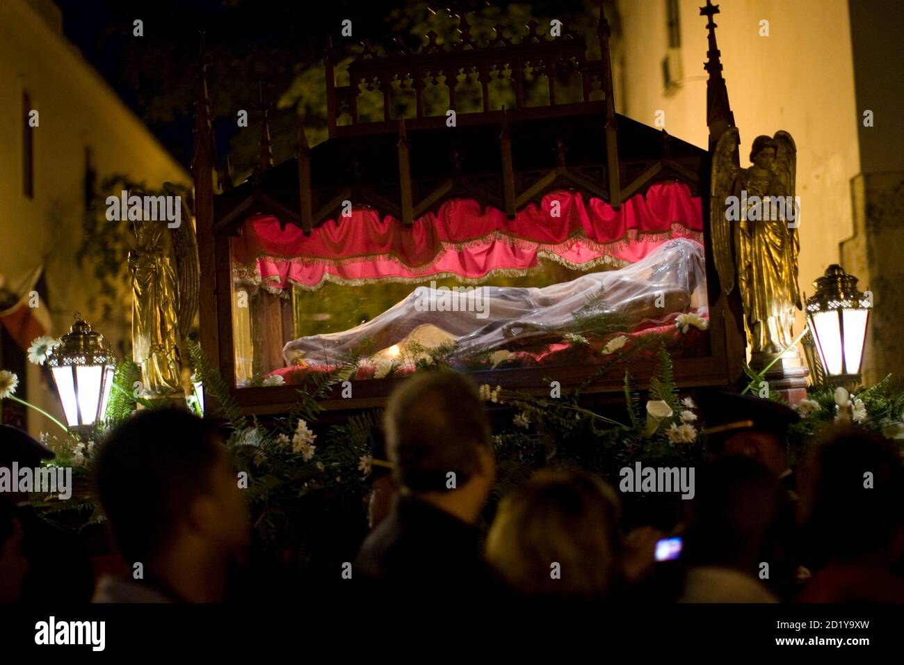 Jesus Christs Crucifixion High Resolution Stock Photography and Images ...