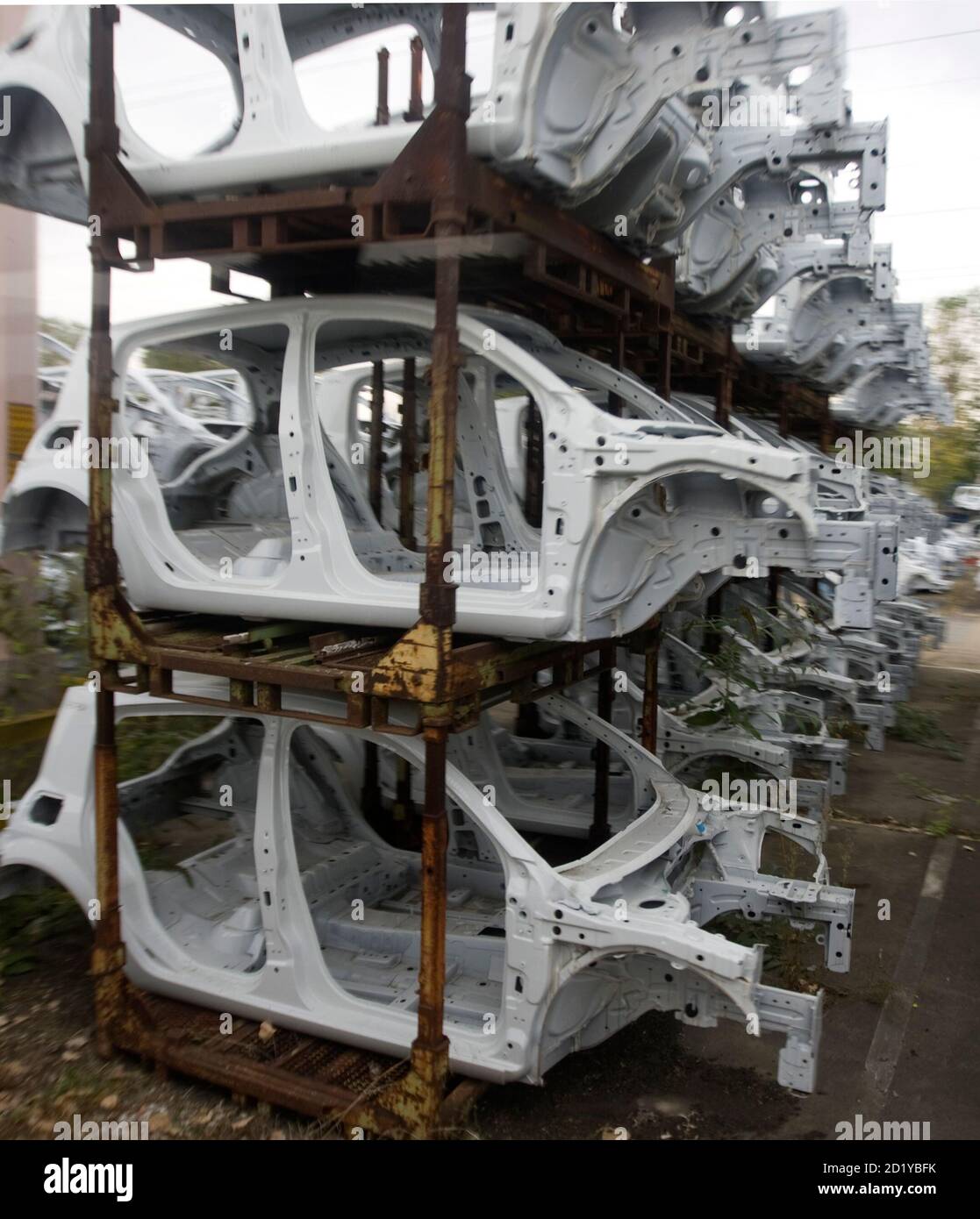 Car body shells hi-res stock photography and images - Alamy