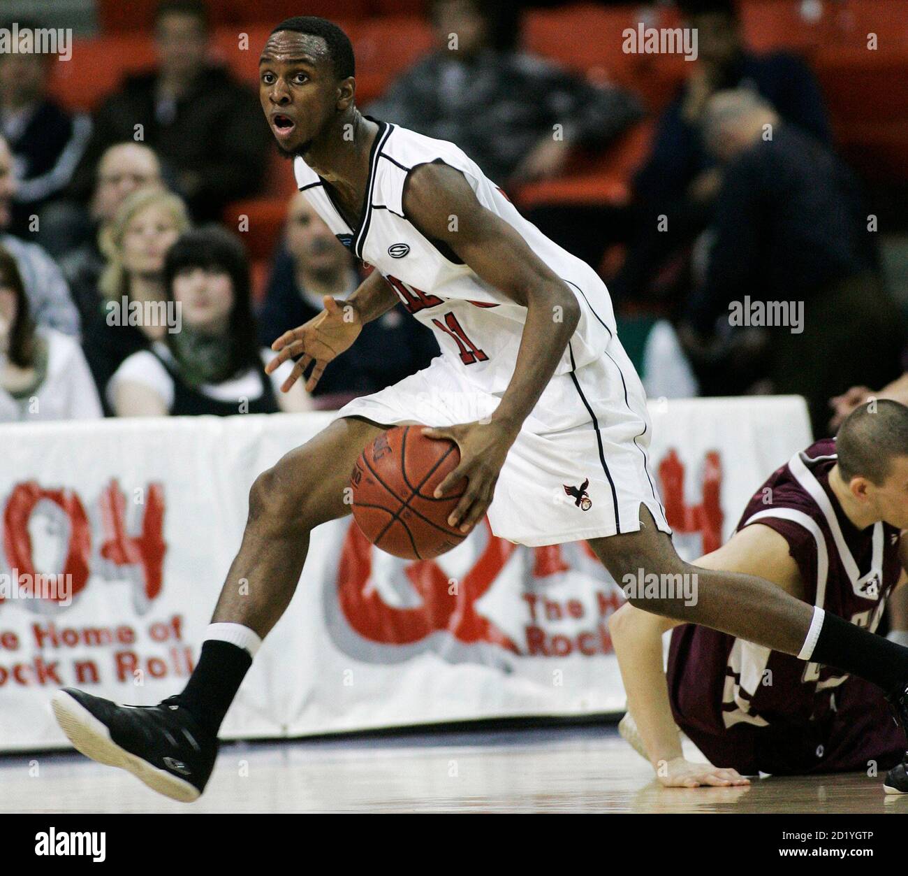 Canadian basketball court hi-res stock photography and images - Alamy
